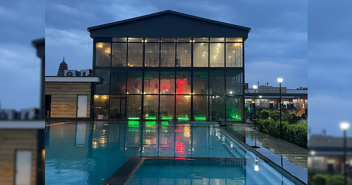 Comprehensive audio-visual integration overcoming resort acoustic ...